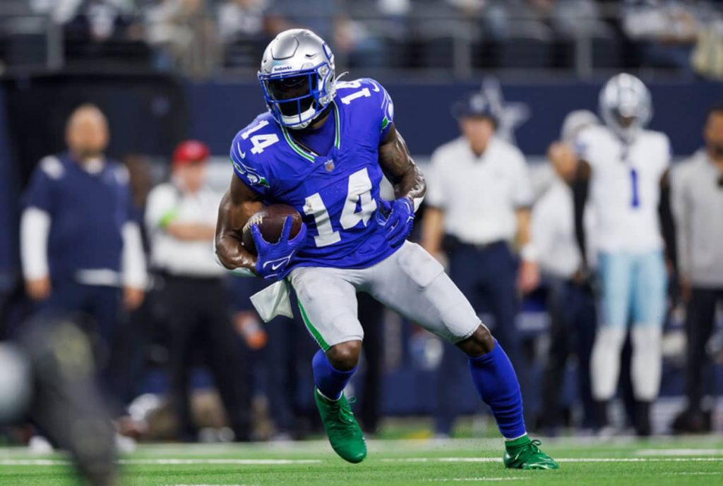 Top 5 Best NFL Quarterbacks of 2024